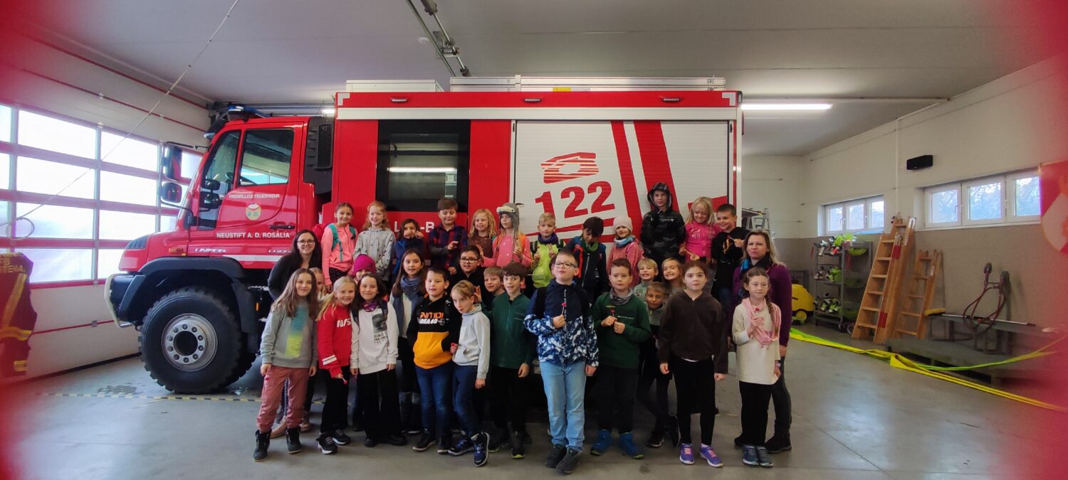 Volksschule Forchtenstein zu Besuch • Freiwillige Feuerwehr Forchtenau ...